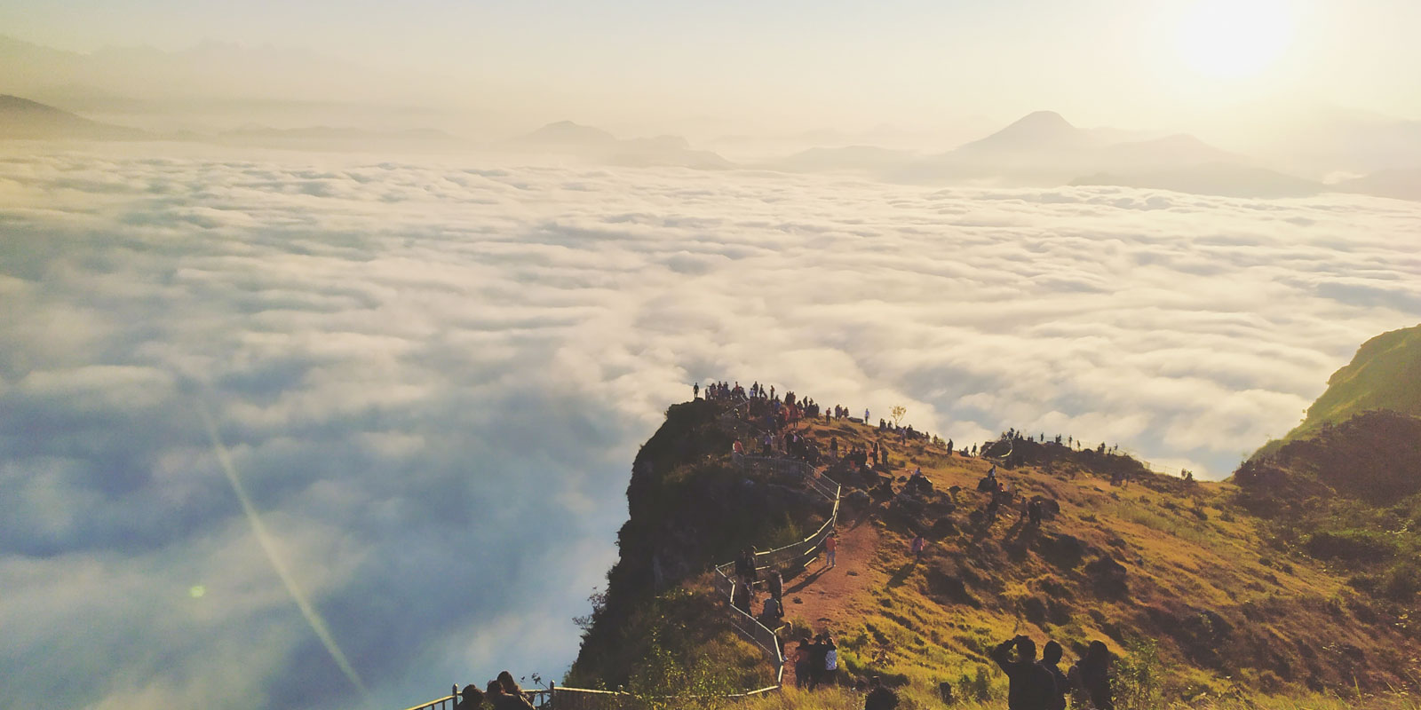 Manung Kot - Above the Clouds